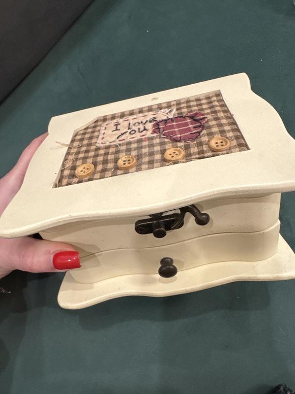 Шкатулка для колец музыкальная — цена 190 грн в каталоге Шкатулки Купить товары для дома и быта