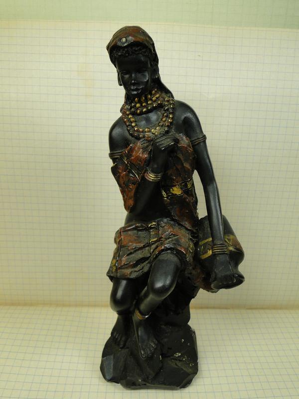 Статуетка африканська дівчина — ціна 165 грн у каталозі Статуетки Купити товари для дому та