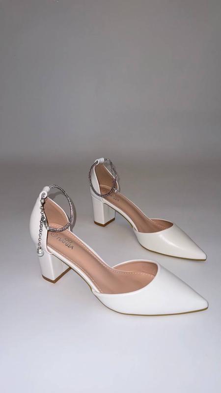 Туфлі — цена 1800 грн в каталоге Туфли Купить женские вещи по доступной цене на Шафе Украина