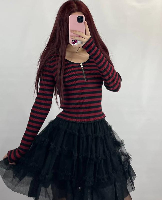 Готична спідниця пишна Killstar Banned Hell Bunny — ціна 550 грн у каталозі Міді спідниці Купити