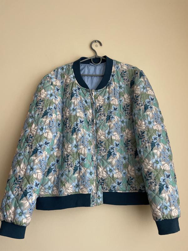 Куртка бомбер — ціна 500 грн у каталозі Куртки Купити жіночі речі за доступною ціною на Шафі