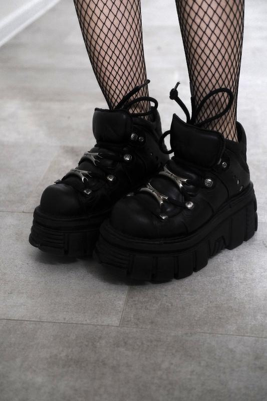 Оригінальні new rock tower — ціна 7300 грн у каталозі Чоботи Купити ...