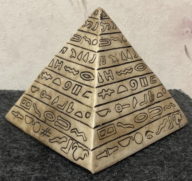 Статуетка піраміда єгипетська — ціна 200 грн у каталозі Статуетки Купити товари для дому та