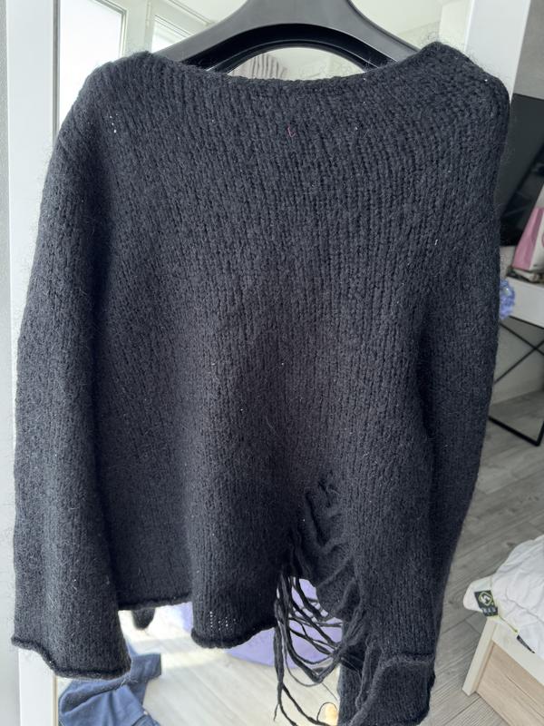 Светр брендовий італія — ціна 320 грн у каталозі Светри Купити жіночі речі за доступною ціною на