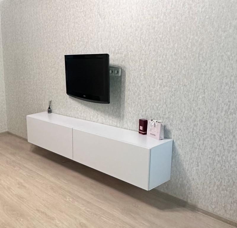 Підвісна тумба — ціна 5000 грн у каталозі Тумби Купити товари для дому та побуту за доступною