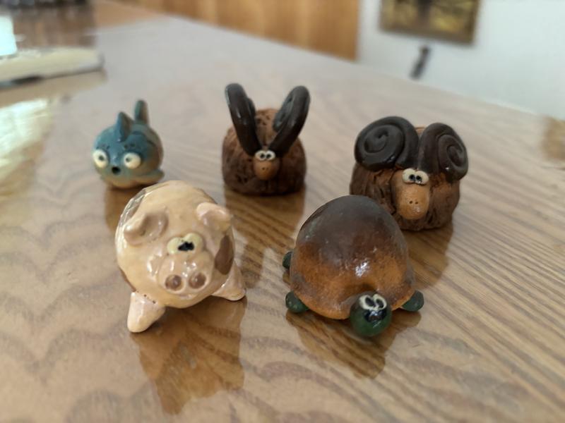 Керамические статуэтки зверят 4 на 4 см — цена 155 грн в каталоге Статуэтки Купить товары для