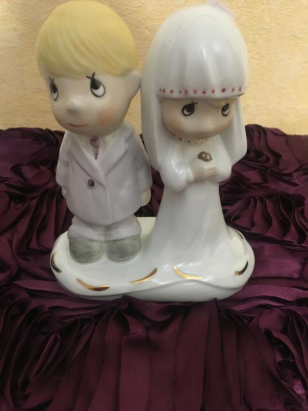 Фарфорова статуетка ручної роботи — Lucill — ціна 550 грн у каталозі Статуетки Купити товари для