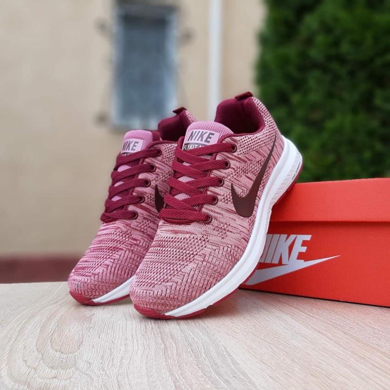 Жіночі якісні та стильні кросівки nike zoom рожеві з бордовим — ціна 1300 грн у каталозі ...