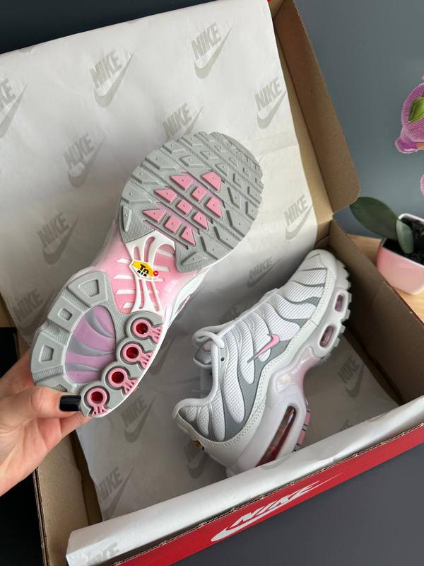 Nike tn white grey pink — ціна 2350 грн у каталозі Кросівки Купити ...