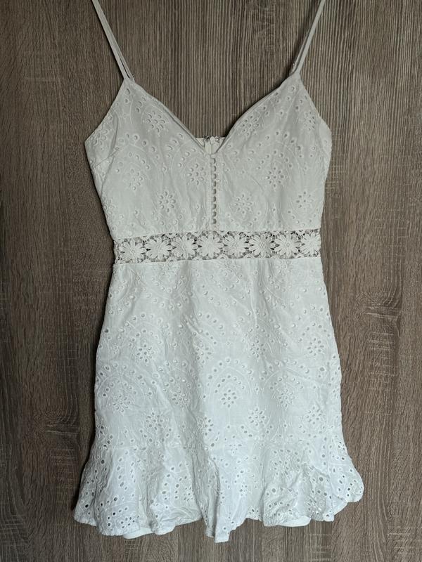 Білий сарафан прошва — ціна 265 грн у каталозі Сарафани Купити жіночі речі за доступною ціною на