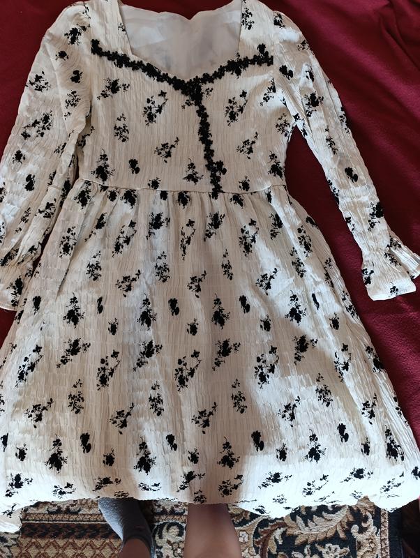 Дуже гарна сукня — ціна 150 грн у каталозі Сукні міді Купити жіночі речі за доступною ціною на