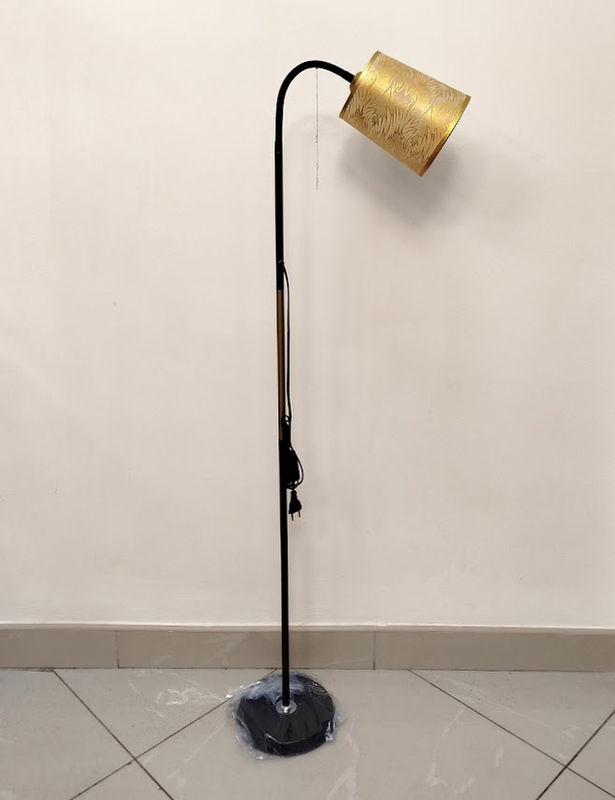 Торшер з поворотним абажуром — ціна 1370 грн у каталозі Торшери Купити товари для дому та побуту