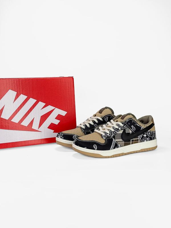 Кросівки nike sb dunk low x travis scott beige/black — ціна 2550 грн у ...
