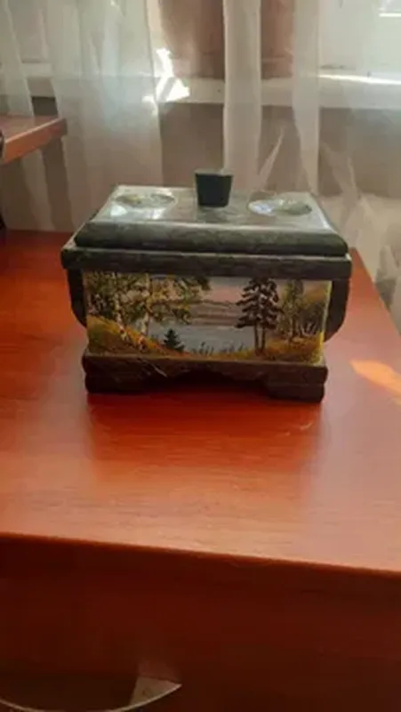 Шкатулка из змеевика с росписью лето — цена 680 грн в каталоге