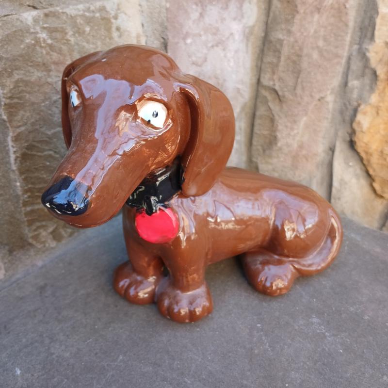 Фарфоровая статуэтка копилка такса — цена 460 грн в каталоге Статуэтки Купить товары для дома и