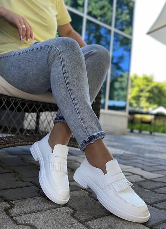 Белые женские лоферы 36 41 — цена 380 грн в каталоге Лоферы Купить