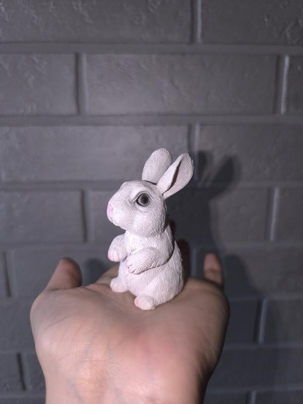 Декоративна фігурка статуетка зайчика кролик — ціна 100 грн у каталозі Статуетки Купити товари