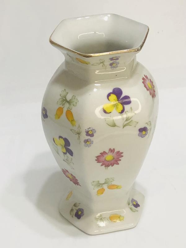 Англійська фарфорова вазочка — ціна 350 грн у каталозі Вази Купити товари для дому та побуту за