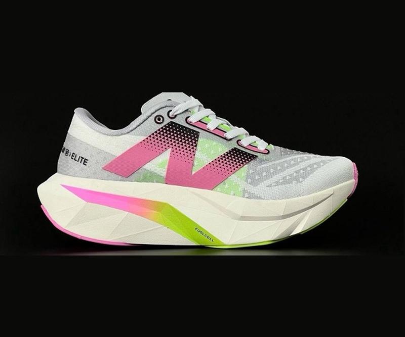 Кросівки new balance elite v4 — ціна 1990 грн у каталозі Кросівки ...