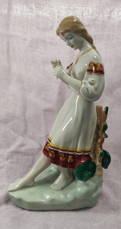 Статуетка гадання на ромашці — ціна 377 грн у каталозі Статуетки Купити товари для дому та