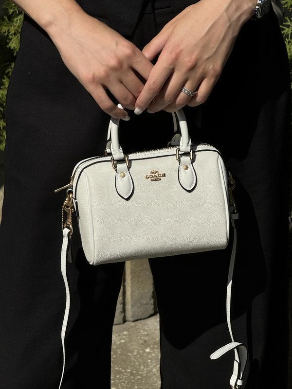Сумка coach rowan white satchel in signature canvas — цена 3099 грн в ...