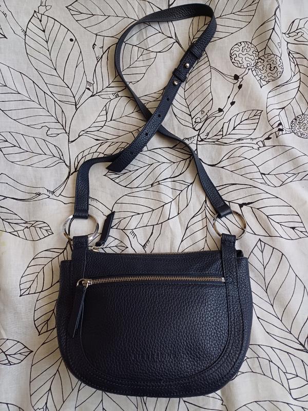 Шкіряна сумочка Liebeskind Berlin — ціна 1300 грн у каталозі Сумки