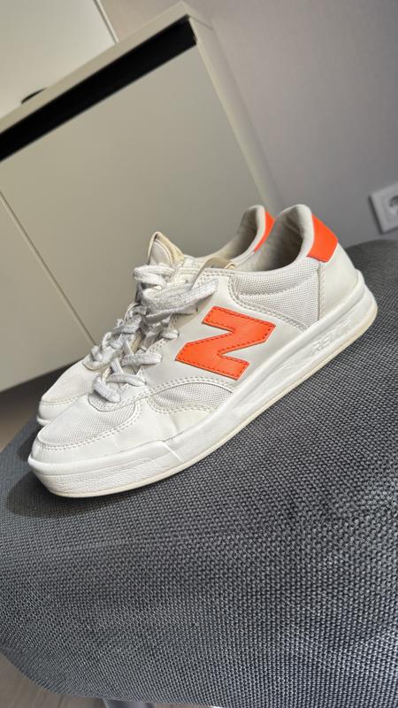 New balance 37,5 (24см) білі кросівки кеди оригінал — ціна 500 грн у ...
