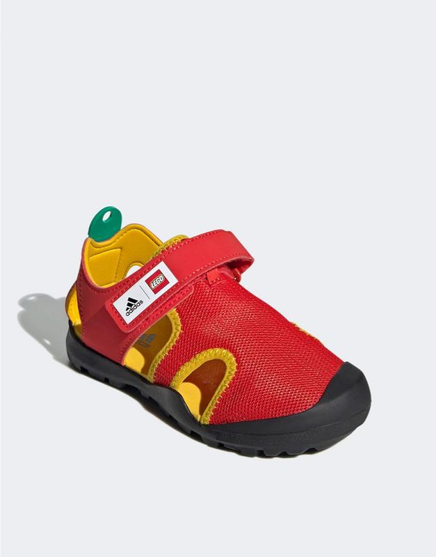 Сандалии adidas junior captain toey x lego р.38 — ціна 350 грн у ...
