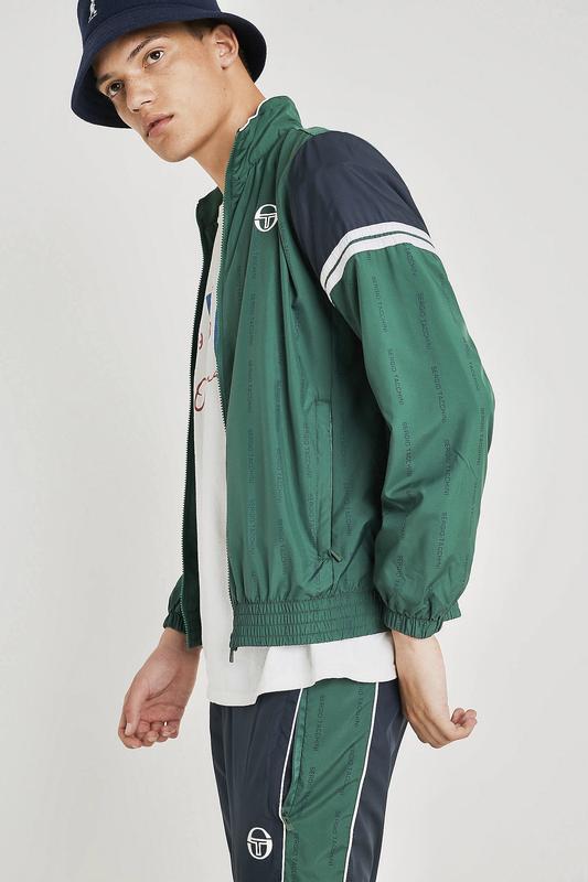Олимпийка sergio tacchini forest pine monogram nylon — цена 1500 грн в каталоге Олимпийки Купить ...