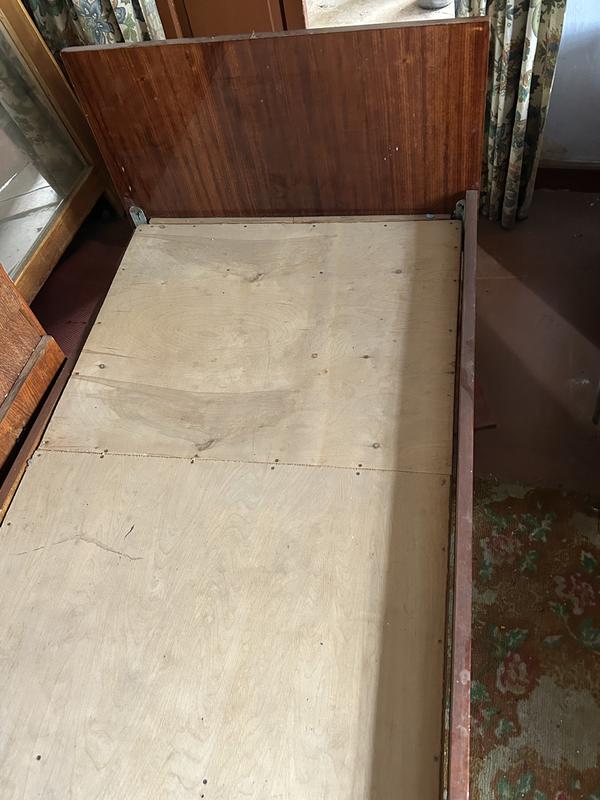 Ліжко — ціна 800 грн у каталозі Ліжка Купити товари для дому та побуту за доступною ціною на