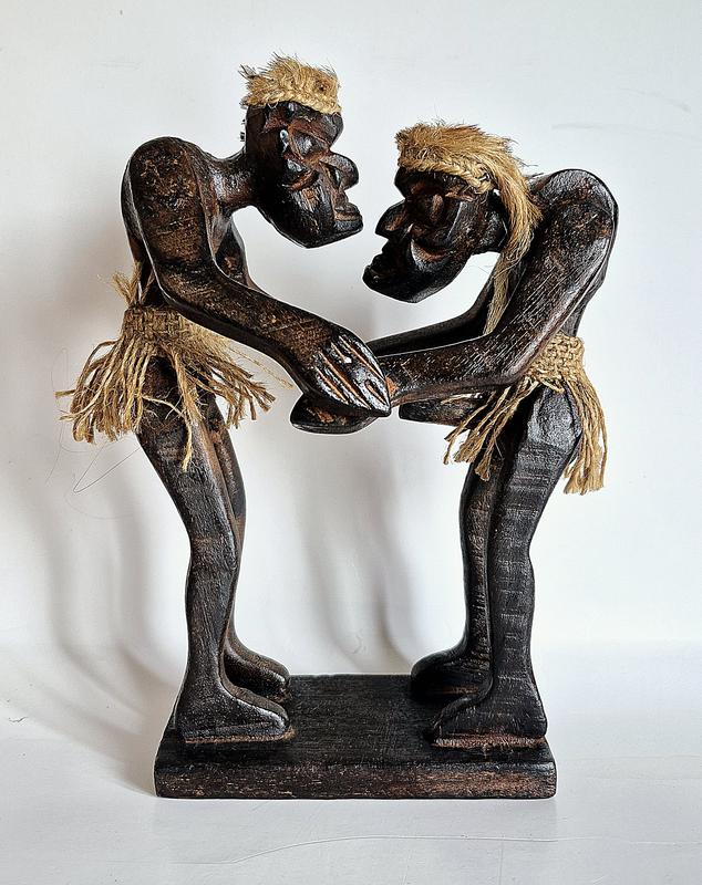 Статуэтка папуасы натуральное дерево — цена 399 грн в каталоге Статуэтки Купить товары для дома