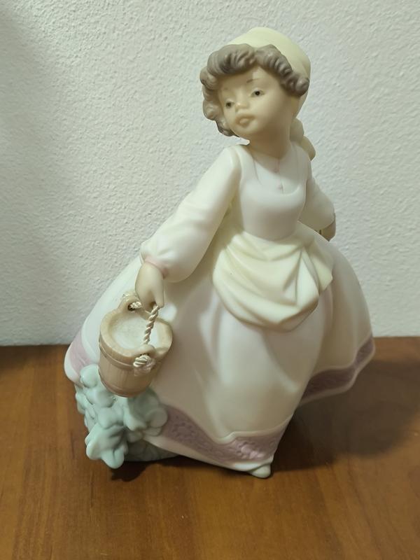 Красива статуетка Golden Memories — цена 480 грн в каталоге Статуэтки Купить товары для дома и