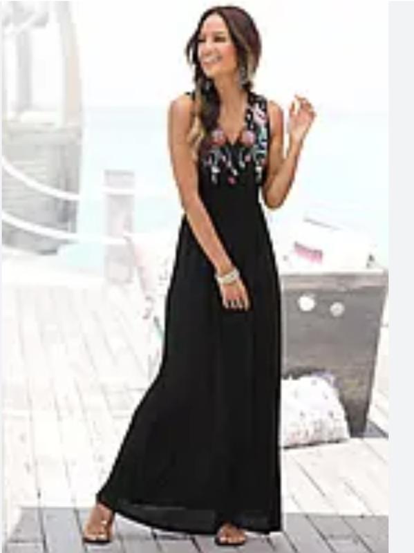 Трикотажне з вишивкою плаття 👗 — ціна 539 грн у каталозі Сукні міді