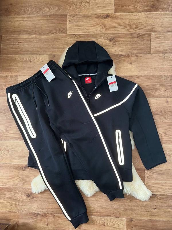 Костюм nike tech fleece reflective fit — цена 3499 грн в каталоге ...