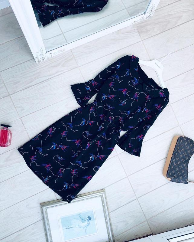 Сукня Oasis — ціна 260 грн у каталозі Сукні міді Купити жіночі речі за доступною ціною на Шафі