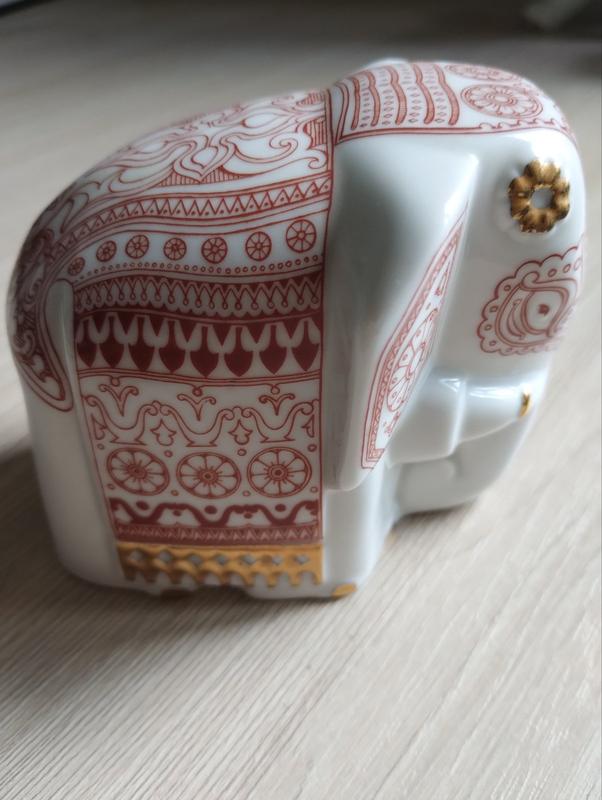 Статуетка фігурка слон з попоною слоненя фарфор фірма Mlesna — ціна 780 грн у каталозі