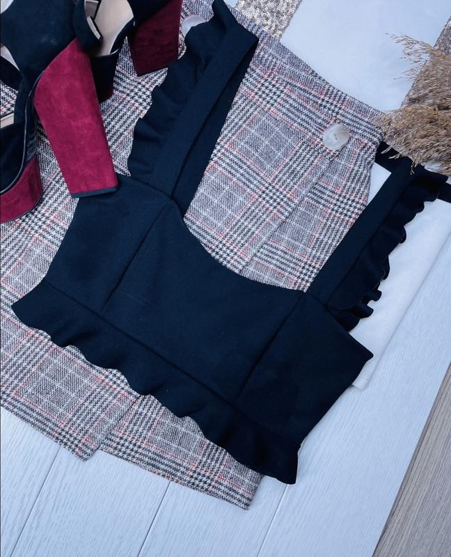 Чорна коротка блуза Zara Xs S топ зара короткий топ з рюшами — ціна 180