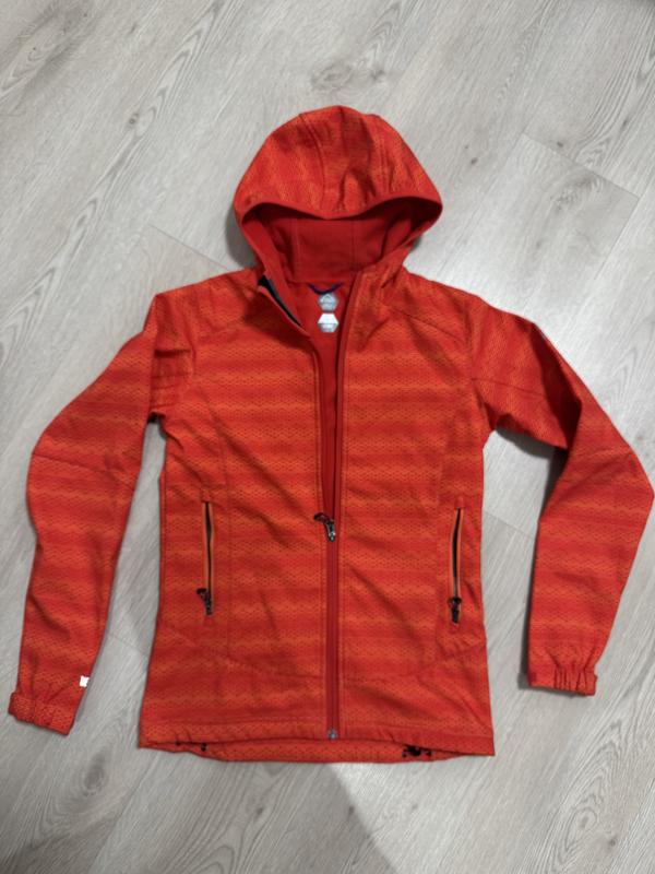 Женская ветровка — цена 300 грн в каталоге Ветровки Купить женские вещи по доступной цене на