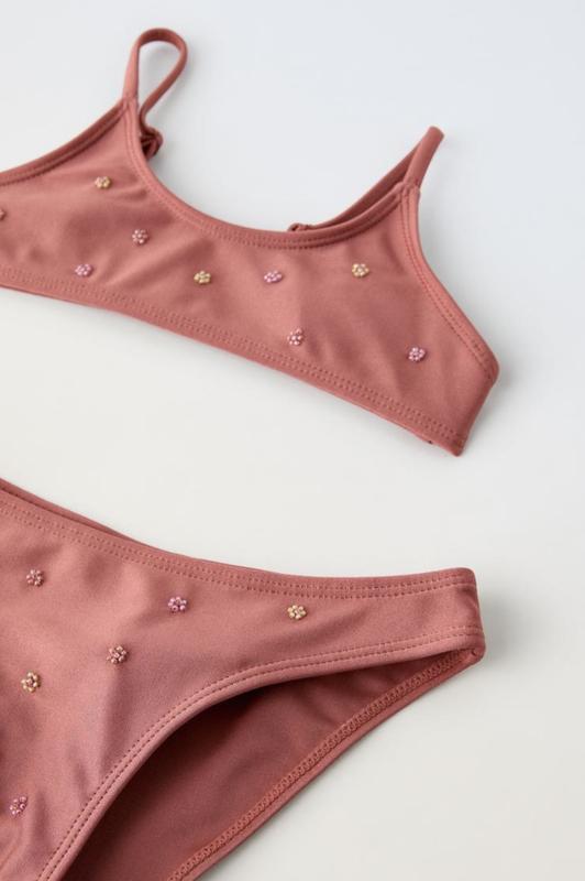 Дуже красивий роздільний купальник Zara на дівчинку 9 10 років — ціна 1250 грн у каталозі