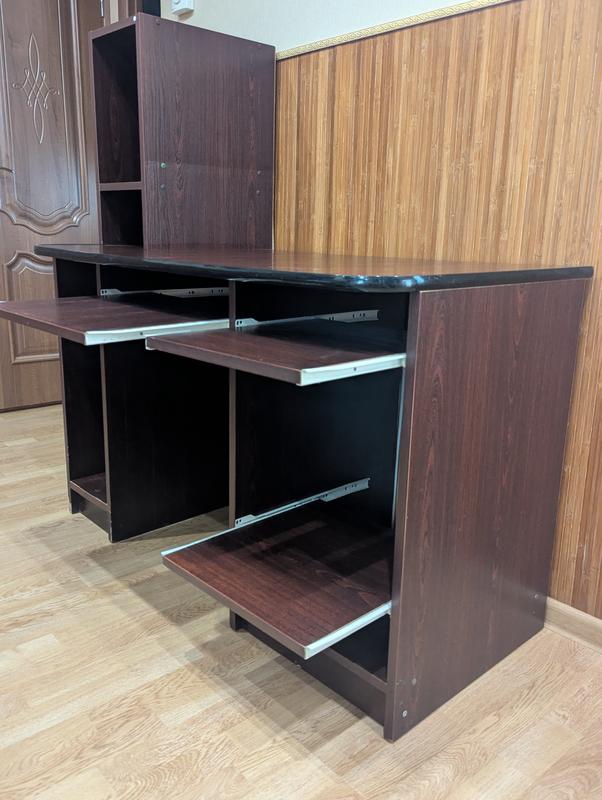 Компютерний стіл — ціна 1000 грн у каталозі Столи Купити товари для дому та побуту за доступною