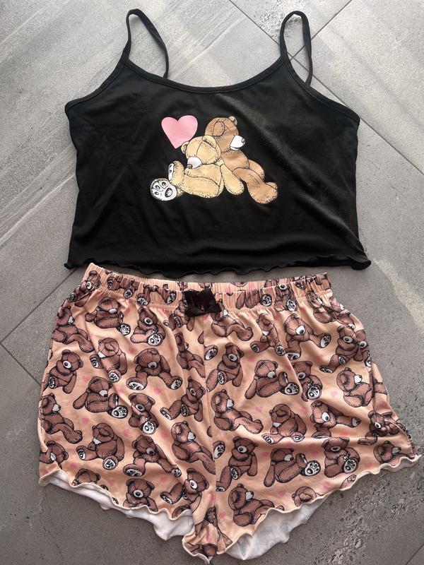 Жіноча піжама — ціна 125 грн у каталозі Піжами Купити жіночі речі за доступною ціною на Шафі