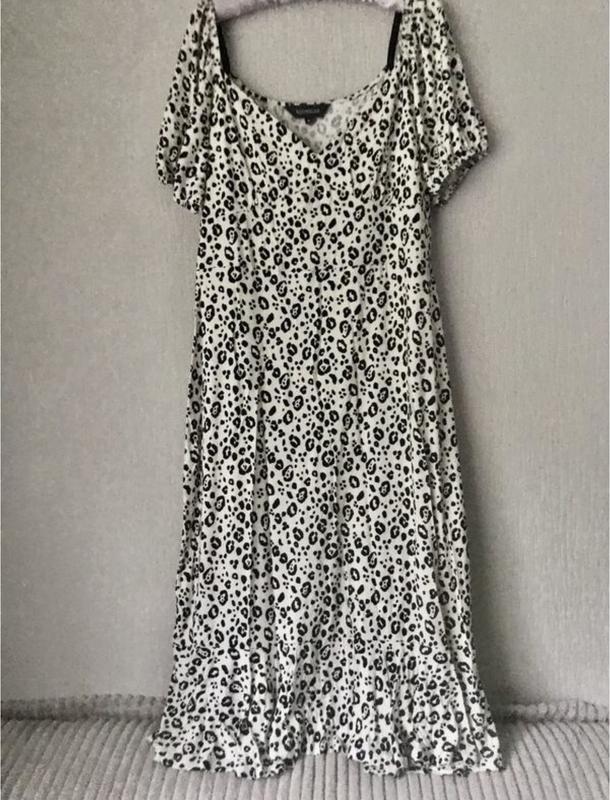 Плаття сукня — ціна 150 грн у каталозі Довгі сукні Купити жіночі речі за доступною ціною на Шафі