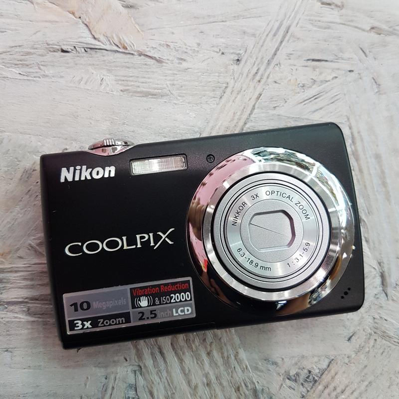 Фотоапарат nikon coolpix s220 — ціна 400 грн у каталозі Фотоапарати Купити електроніку за ...