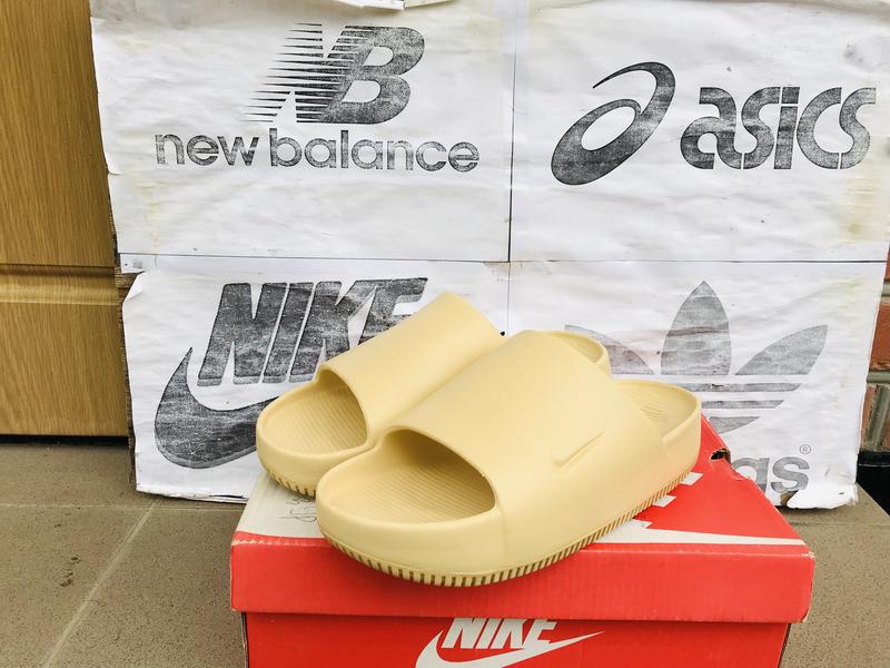 Шльопанці nike calm slide капці adidas — ціна 1000 грн у каталозі ...