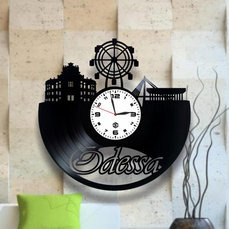 "одесса" - настенные часы из виниловых пластинок. уникальный подарок! в ...