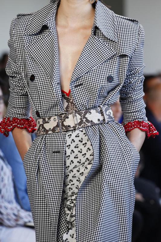 Плащ фірми fracomina новий р. s — цена 750 грн в каталоге Плащи Купить ...