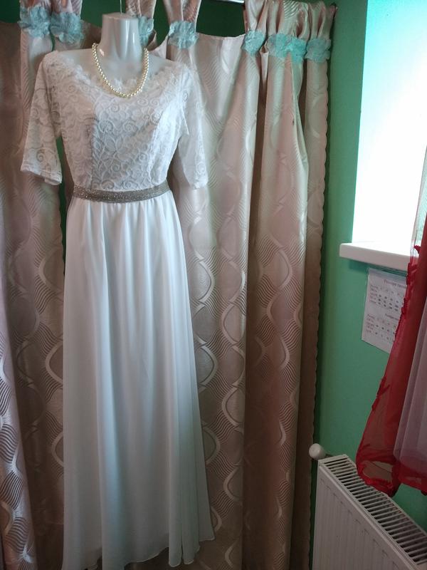 Довге біле плаття — ціна 1650 грн у каталозі Весільні сукні Купити жіночі речі за доступною