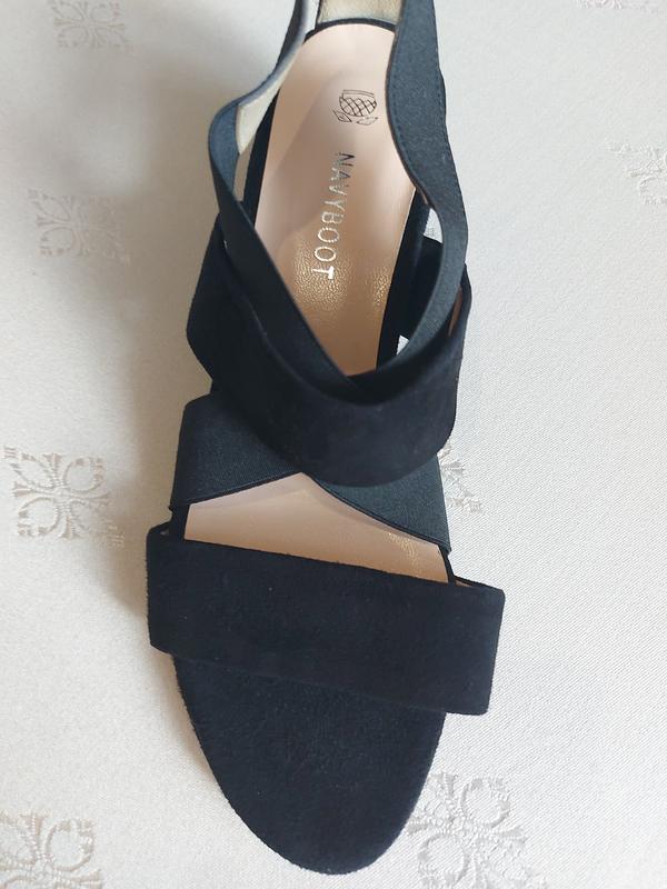 Босоніжки Navyboot — ціна 650 грн у каталозі Босоніжки Купити жіночі речі за доступною ціною на