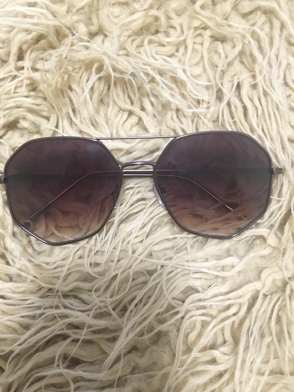 Круті окуляри — ціна 250 грн у каталозі Сонцезахисні окуляри Купити аксесуари за доступною ціною