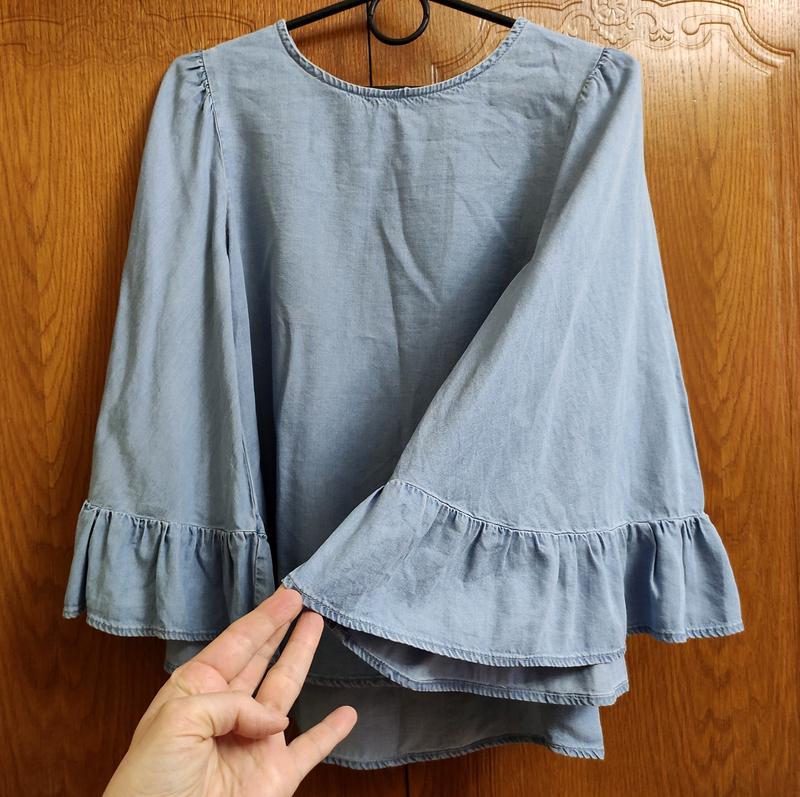 Красива блузка з обємними рукавами дзвіночками річна блузка 100